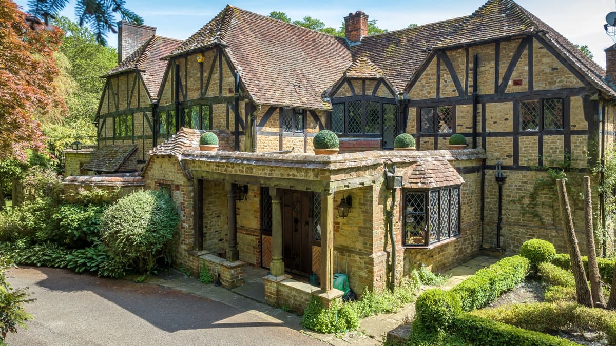 Headley "outstanding" 1600s home comes with tennis court and swimming ...