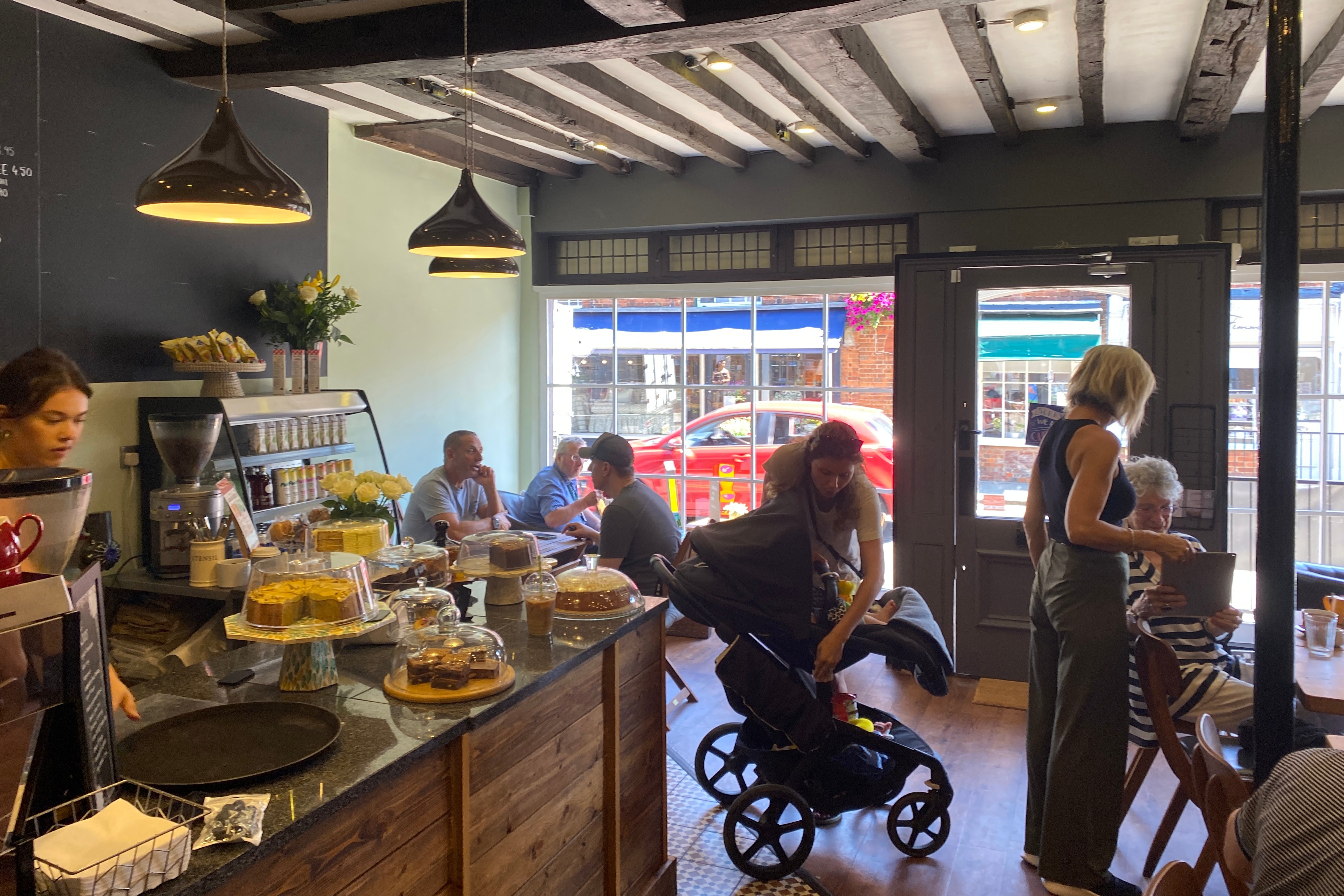 New fitness-focused café comes to Farnham | farnhamherald.com
