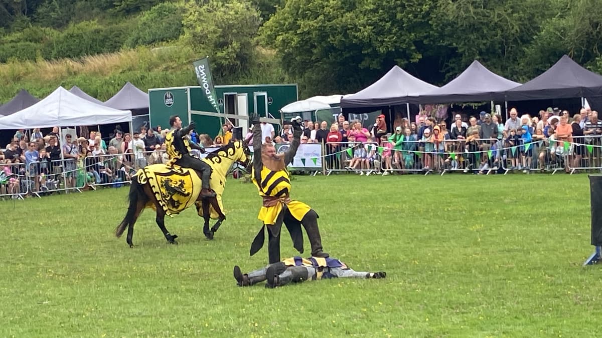 South Downs Show: Knights of Nottingham | farnhamherald.com