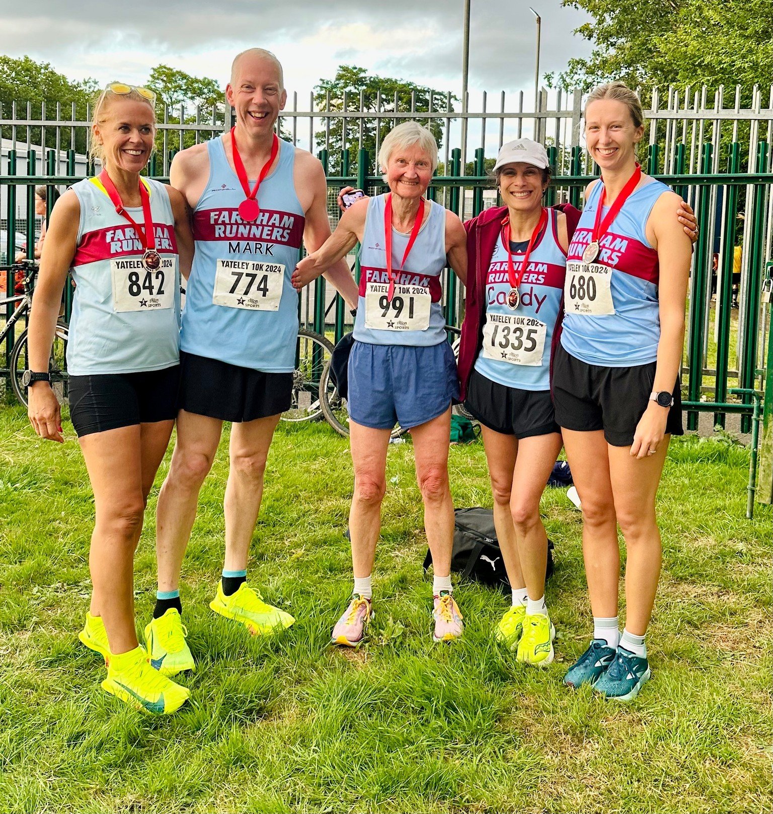Committed runners complete ultra-marathons | farnhamherald.com
