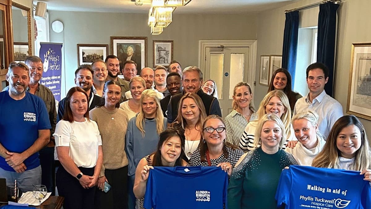 New Dawn Pub walkers raise the fundraising bar with Brighton trek ...