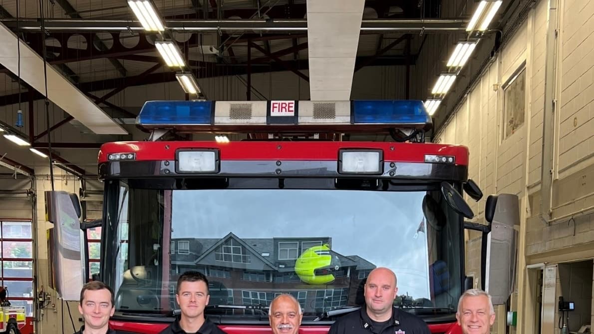 Surrey Fire and Rescue Service honour the work of emergency services ...