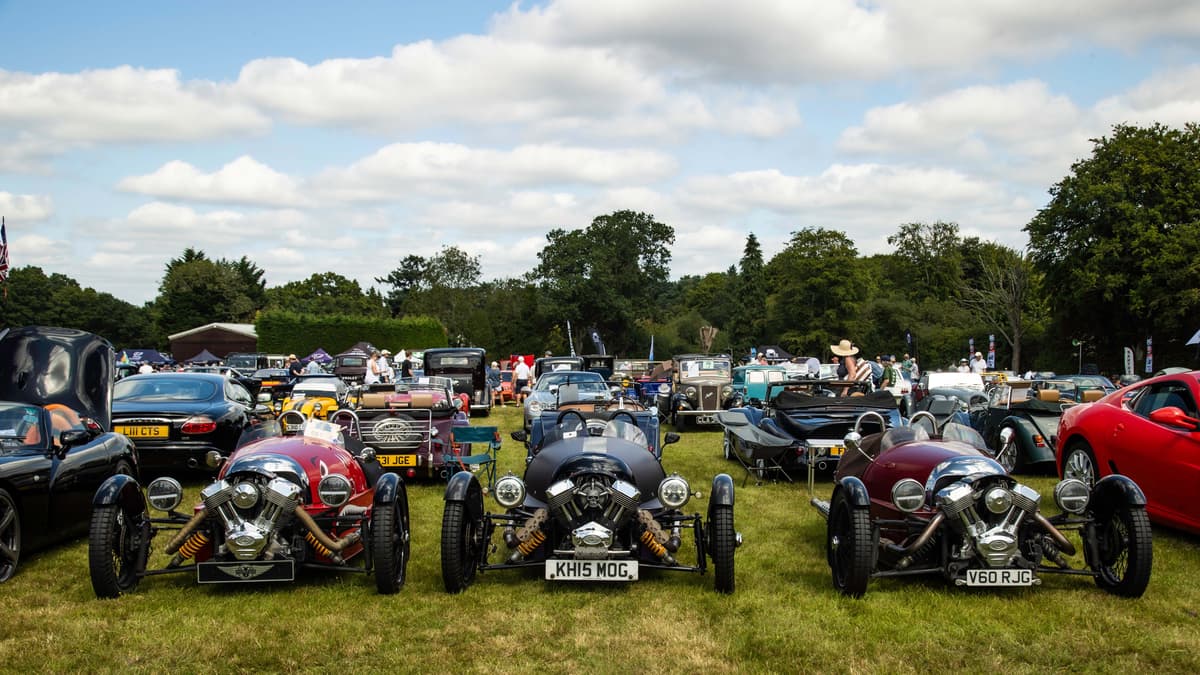 Churt Motor show raises £50,000 for Farnham charity | farnhamherald.com