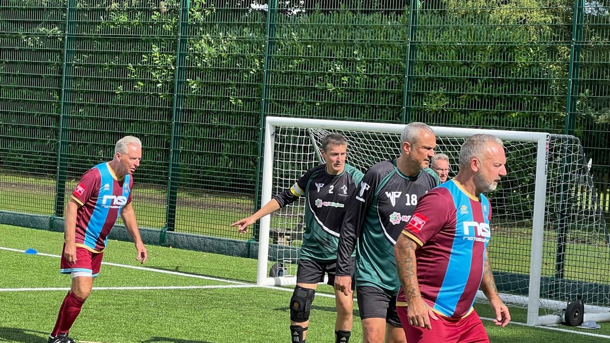 Flares shine in Thames Valley League debut | farnhamherald.com