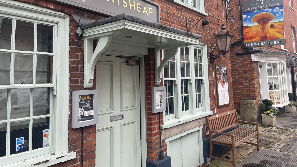 Farnham pub set for explosive rebrand with Michelin-star links ...