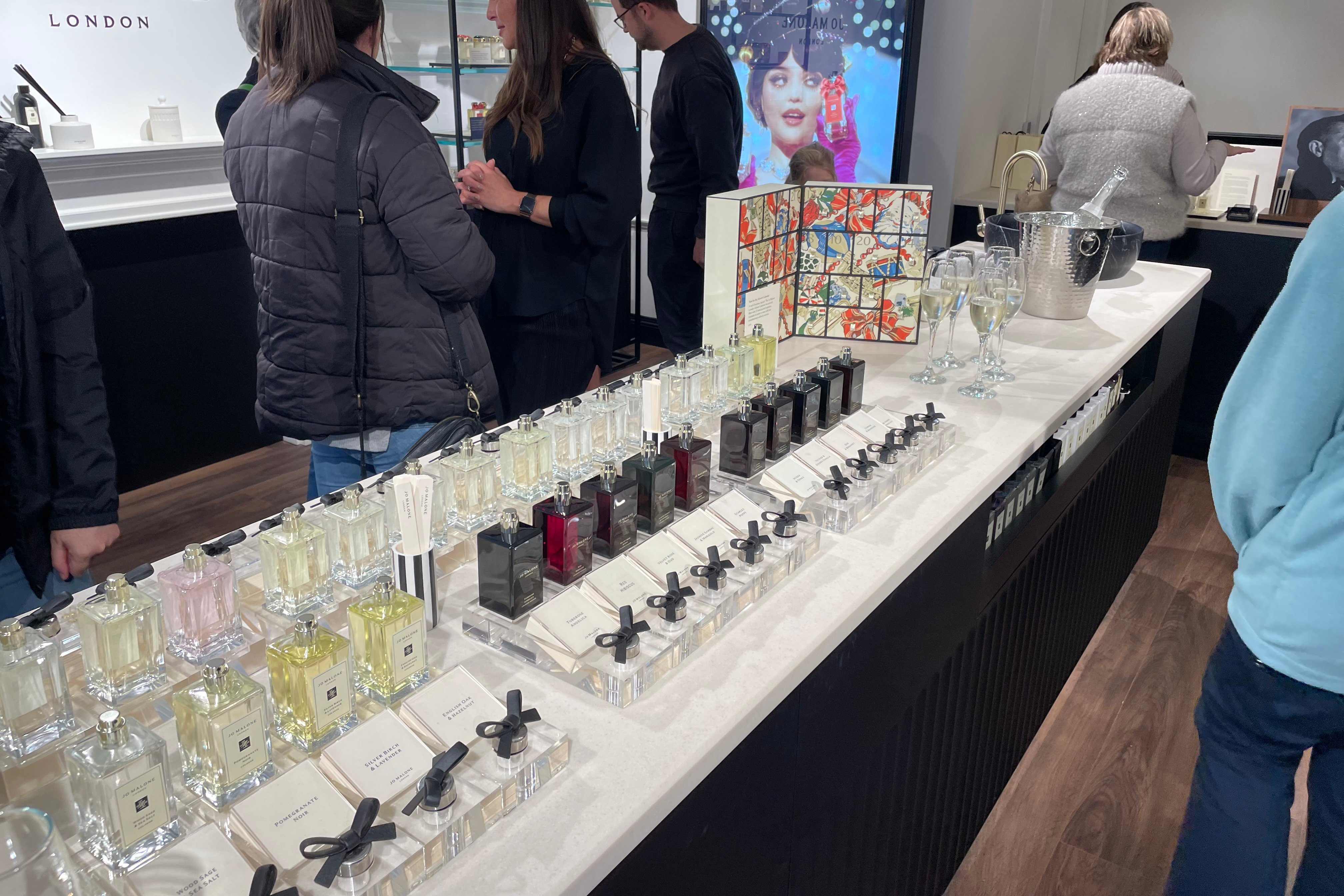 Something smells good as perfume shop opens in Farnham shopping centre ...