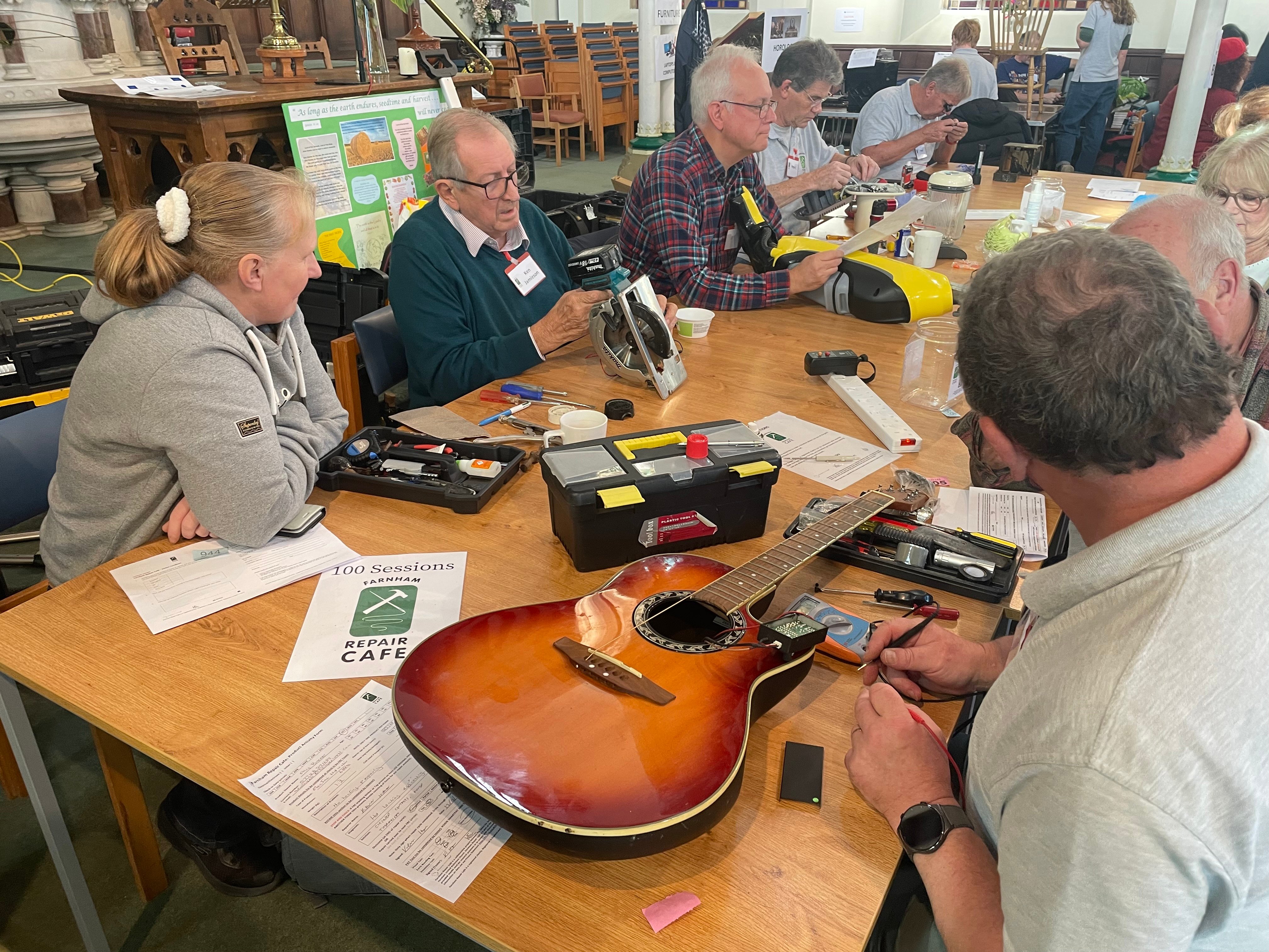Farnham Repair Cafe's 100 event restores pride in the town ...