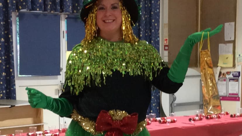 Farewell to Farnham head with a flair for funny fashion | farnhamherald.com