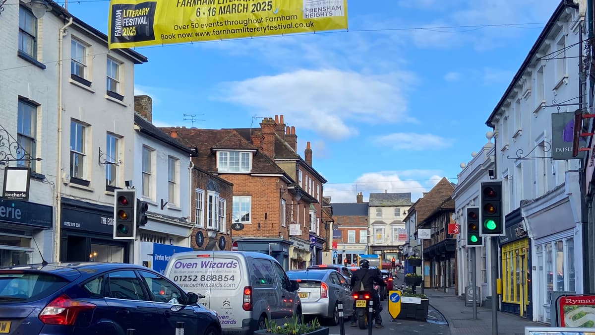 Farnham Traffic gridlock sparks frustration among motorists ...