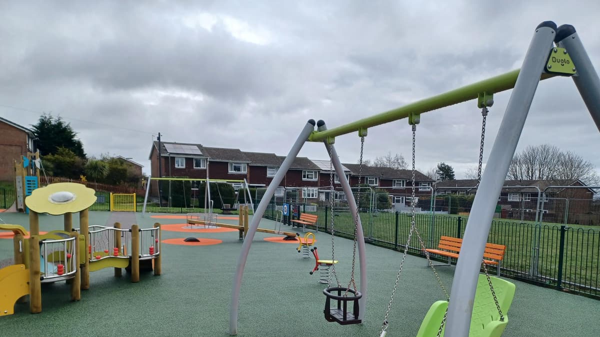 Farnham play area gets revamp with another on the way | farnhamherald.com