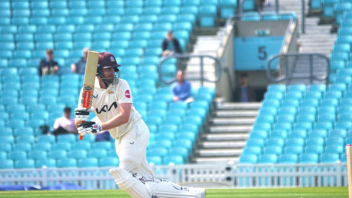 Sibley twin tons thwarted by Hampshire | farnhamherald.com