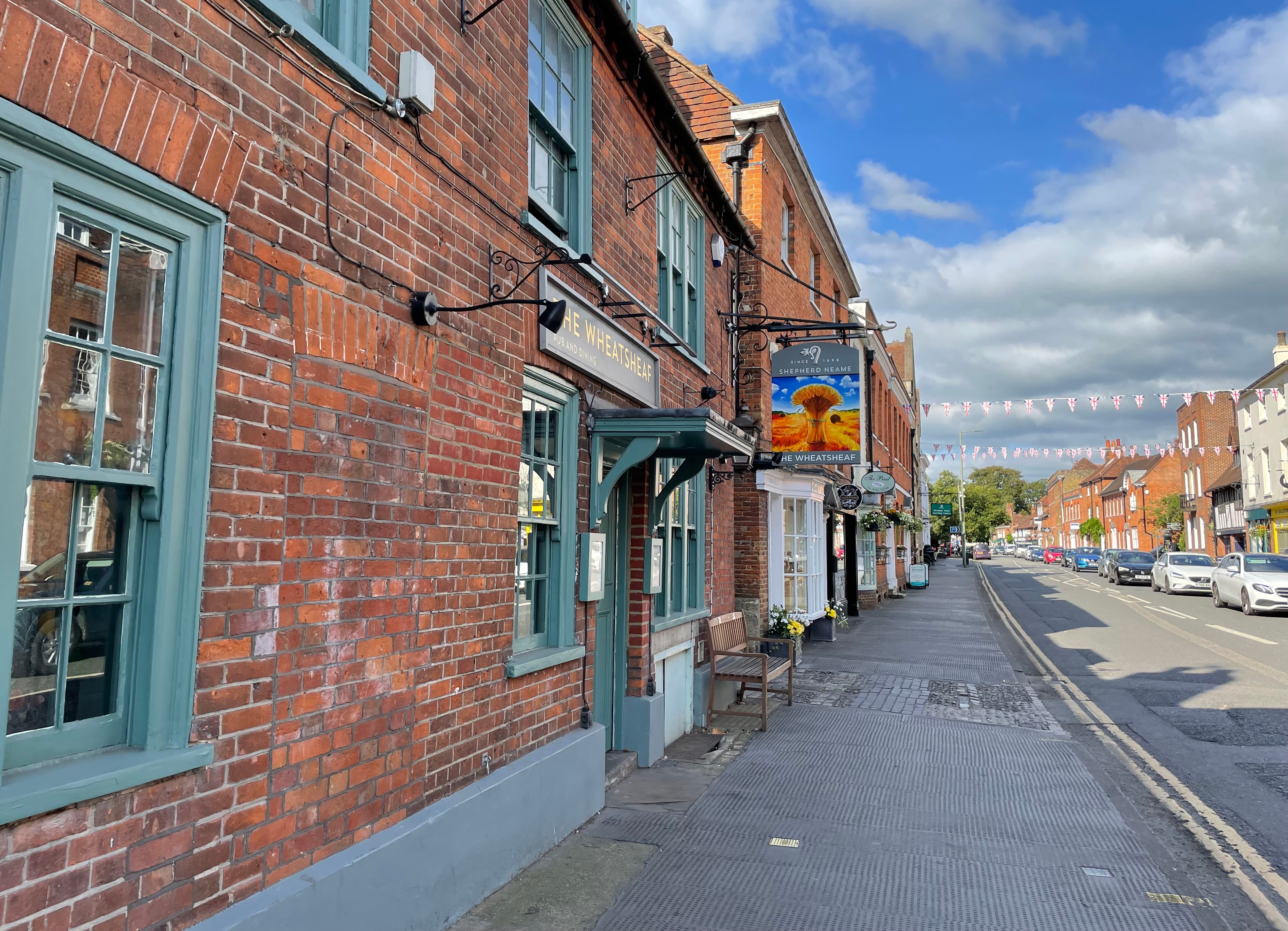 WATCH: New life and an Italian twist at The Wheatsheaf | farnhamherald.com