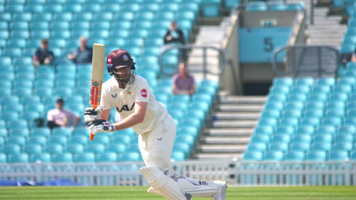 Sibley’s epic steers Surrey to record score | farnhamherald.com