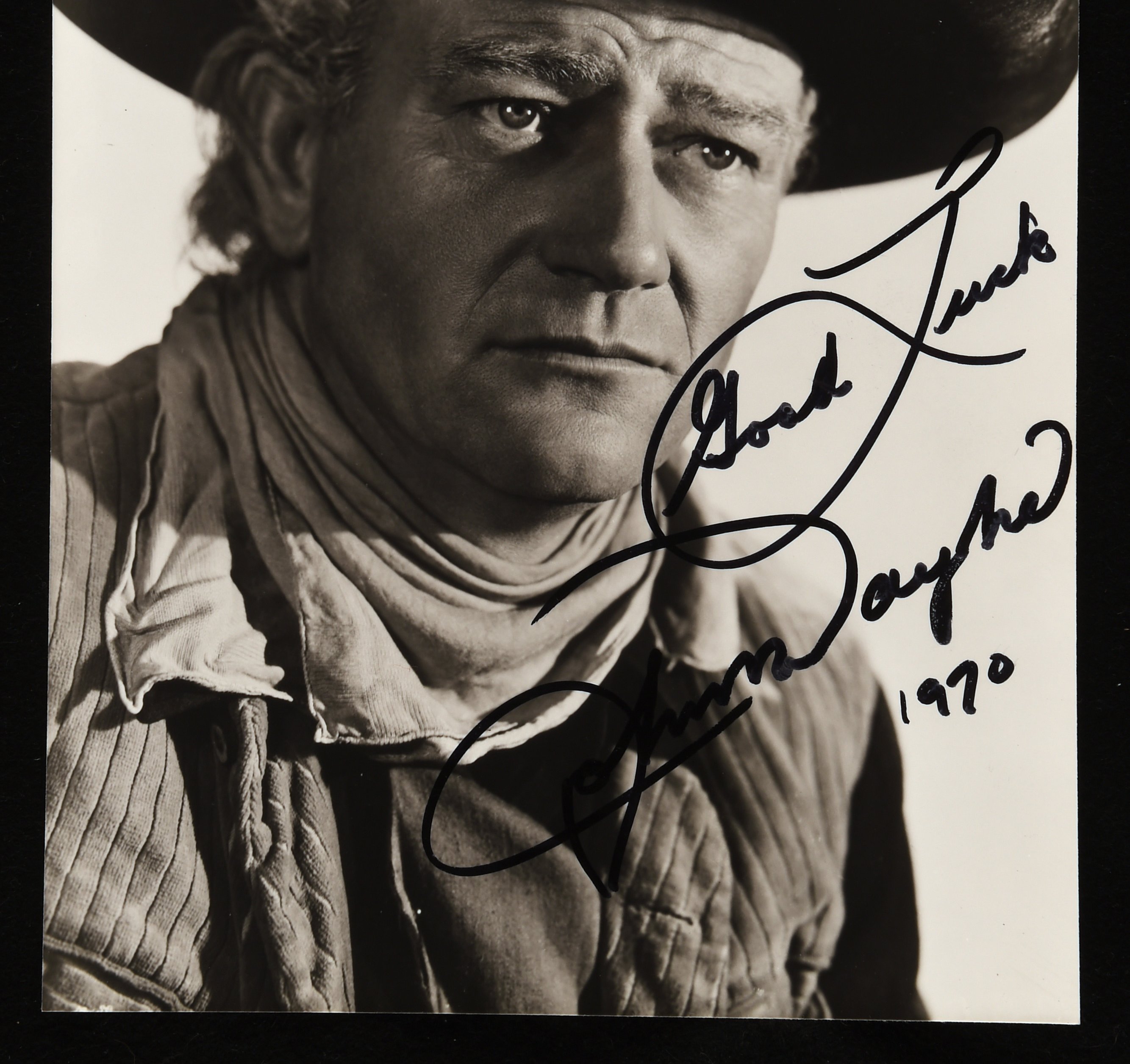 Hollywood stars sign off autograph collection | farnhamherald.com