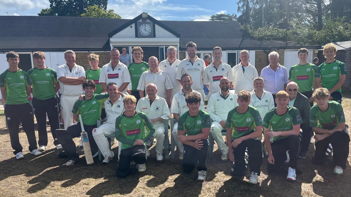 Rowledge honours Yates on president's day | farnhamherald.com