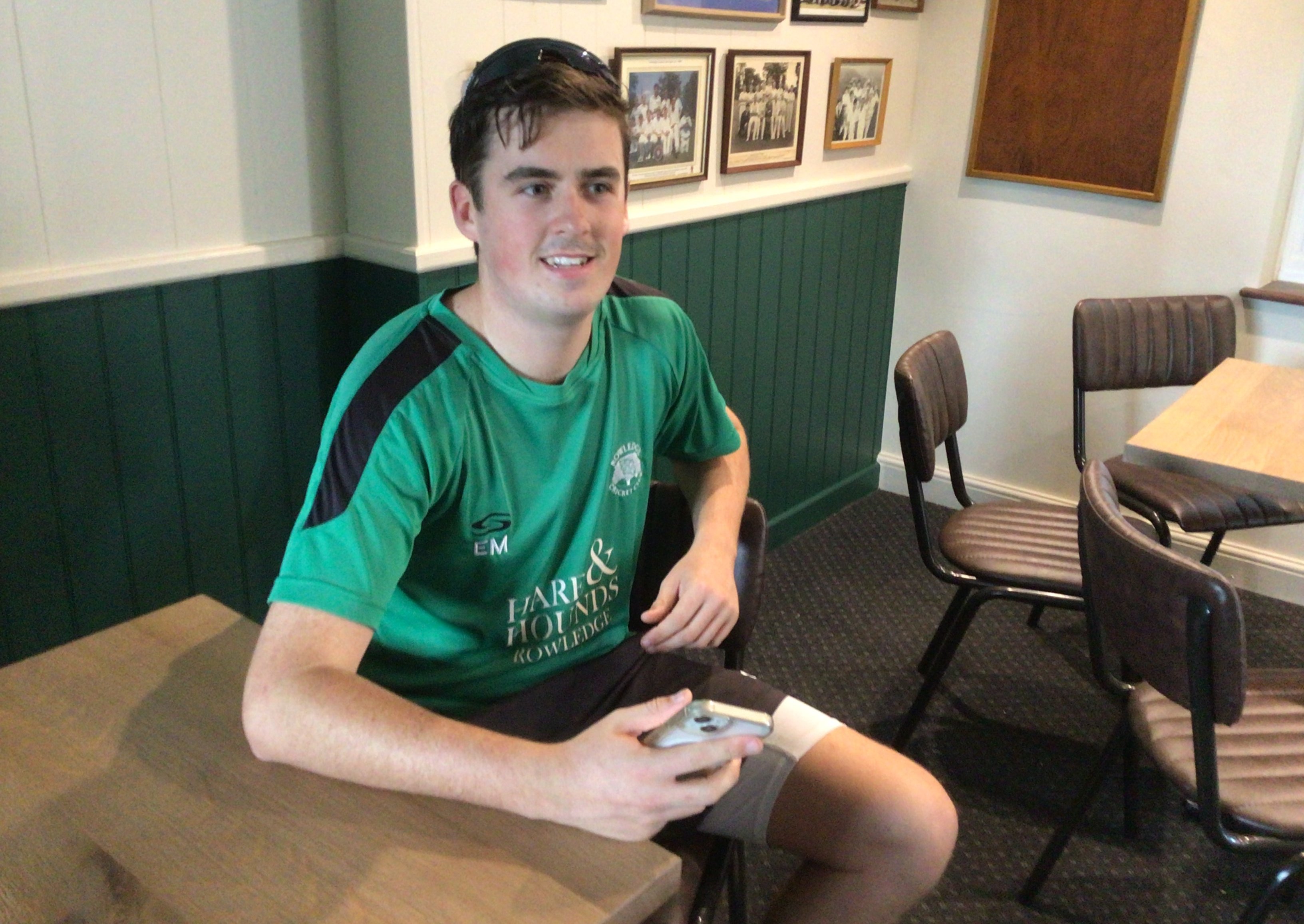 Rowledge hold their nerve to earn narrow win | farnhamherald.com