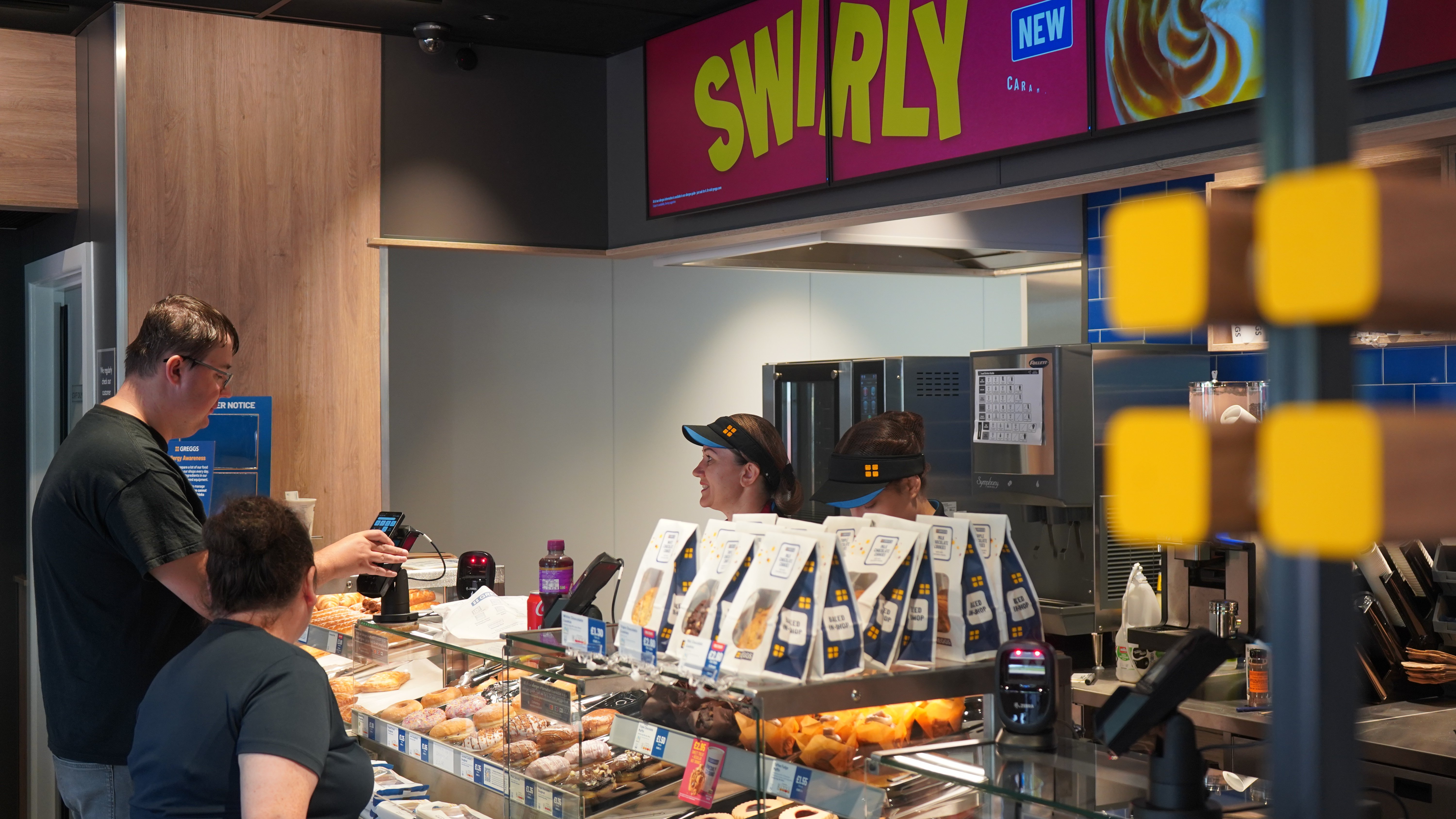 Greggs opens its doors in Farnham | farnhamherald.com