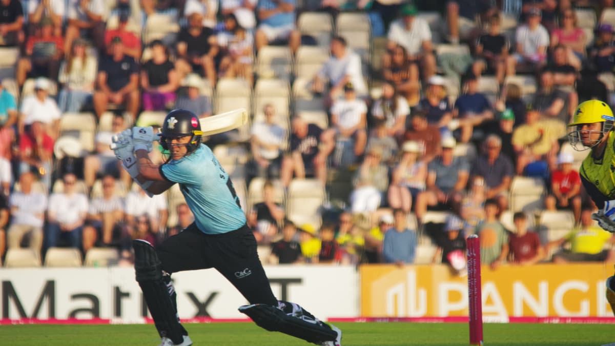 Surrey exit Vitality Blast despite Curran's efforts | farnhamherald.com