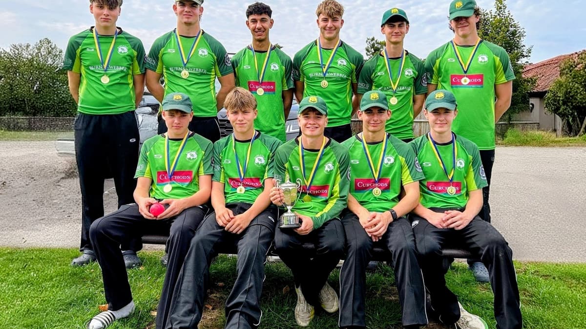 Rowledge beat Fareham & Compton to win Hampshire under-17s Cup ...