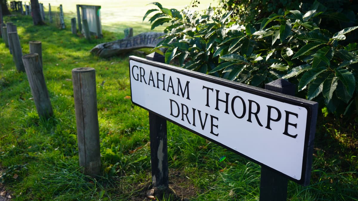 Graham Thorpe Drive named in Farnham as father pays tribute ...