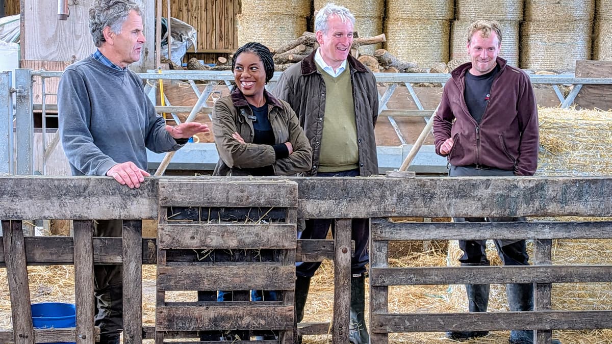 Tory leader vows to keep up the family farm tax pressure on Petersfield ...