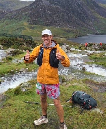 Haslemere athlete Adam Wade completes gruelling Dragon's Back Race ...