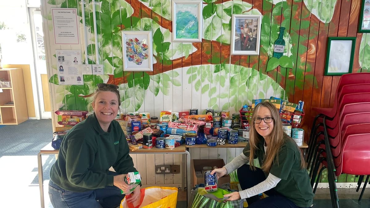 Tonne of thanks from Farnham Food Bank as appeal gives festive boost ...