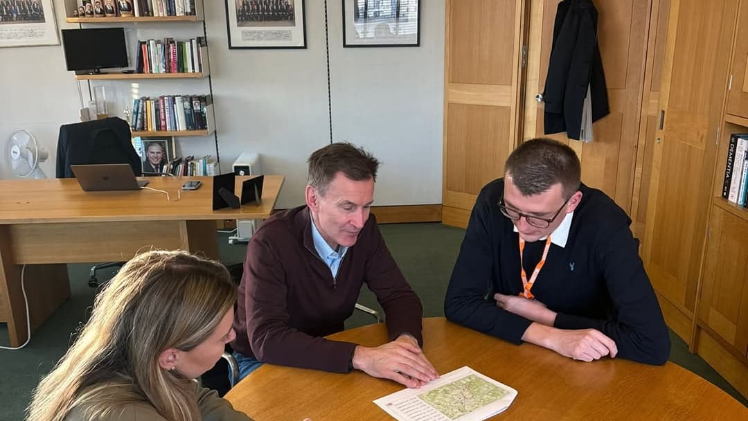 Phone signal boost for Waverley towns and villages | farnhamherald.com