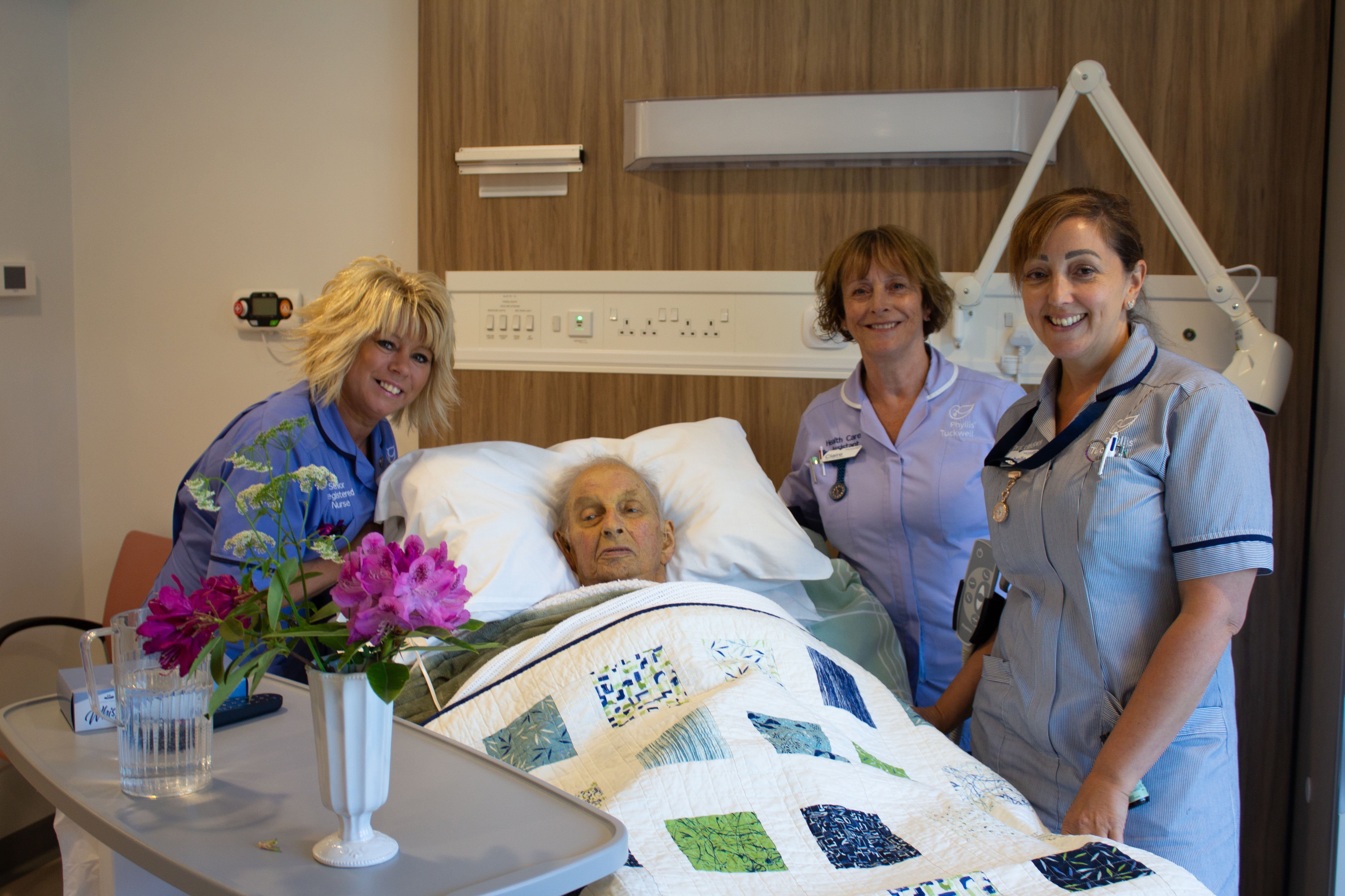 Phyllis Tuckwell welcomes first patients to new Farnham hospice ...