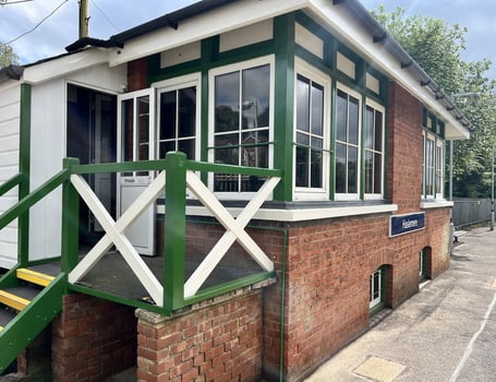 Haslemere signal box handed over to community trust | farnhamherald.com